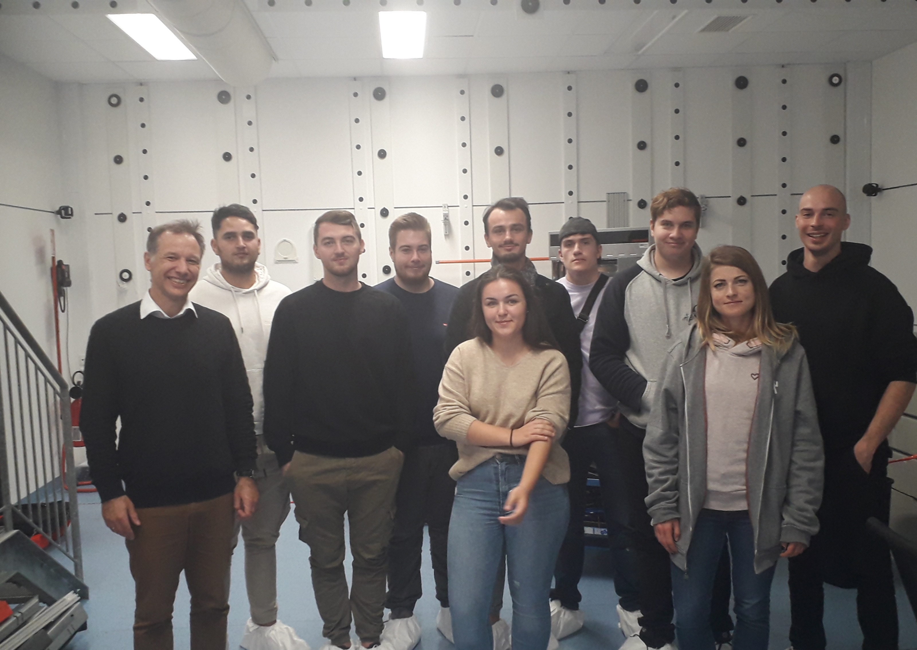 Vermessungstechniker:innen besuchen die TU Graz - Berufsschulen - Land ...